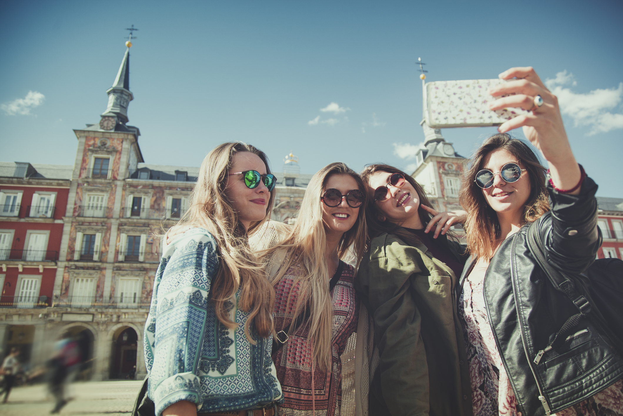 Summer Vacation How To Travel With Friends Achieva Life Summer Vacation How To Travel With Friends Achieva Life
